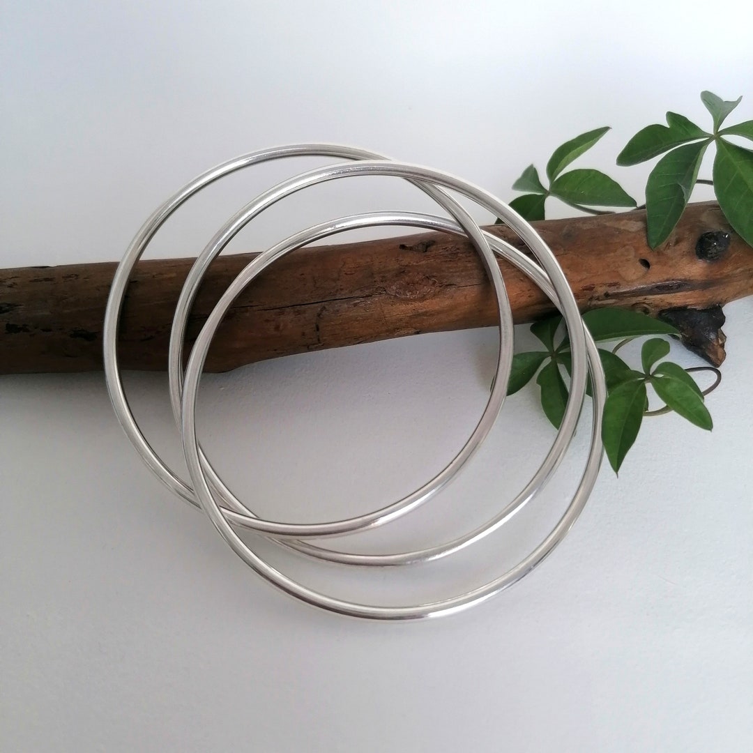 Set of 3 Bangles, Stacking Bracelets, Classic Bangle, Trio of Bangles ...