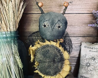 Primitive Bee - Etsy
