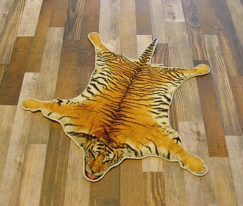Dollhouse Miniature Velvet Faux Tiger Skin Rug 1:12 Scale Artisan Dolls ...