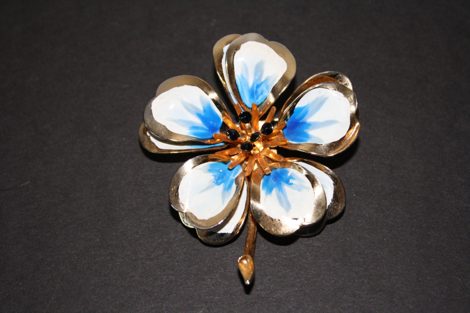Vintage Coro Blue and White Flower Pin/brooch - Etsy