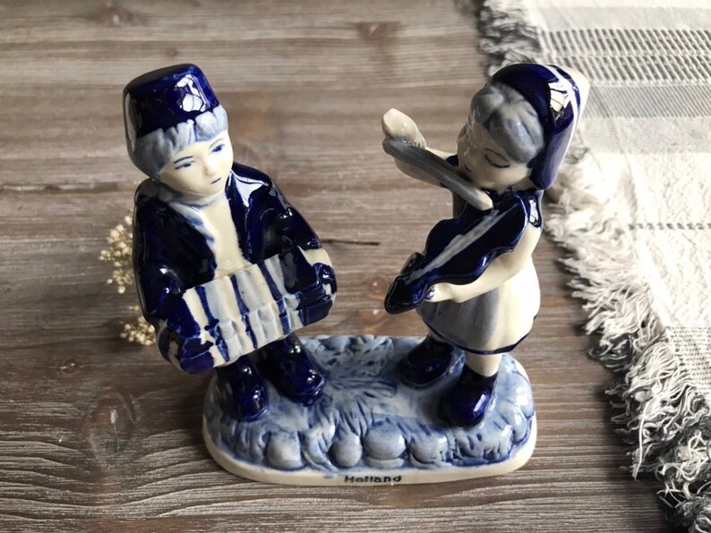 Adorable Vintage Figurine Dutch Delft Statuette Blue White - Etsy