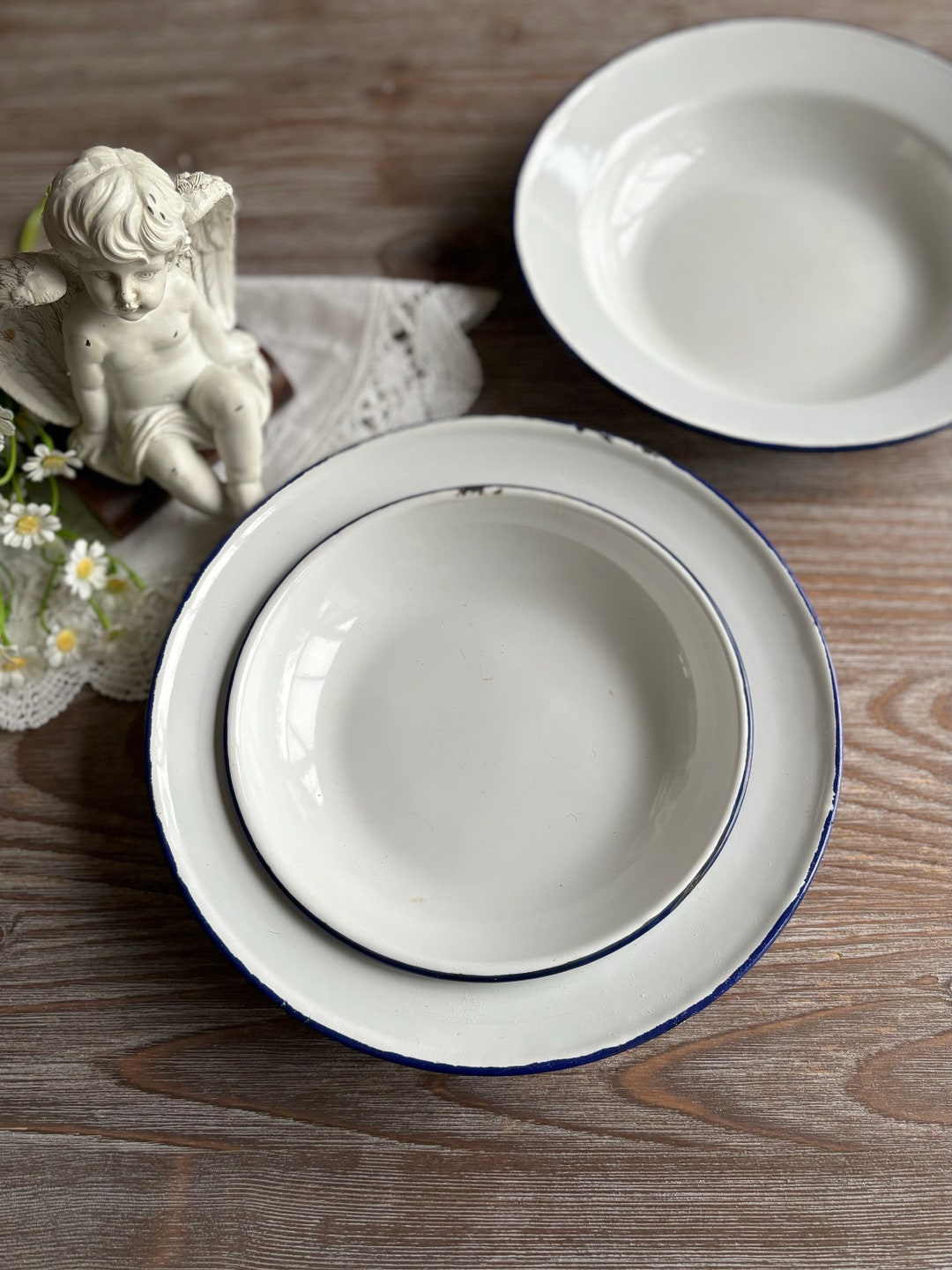 Vintage Enamel Plates, Set of 3, White Enameled Plate With Blue Rim ...