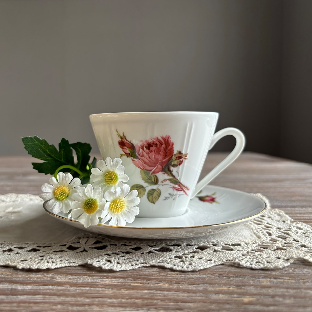 Floral Porcelain Tea Cup With Saucer, Beautiful Vintage Tea Cup, Roses ...