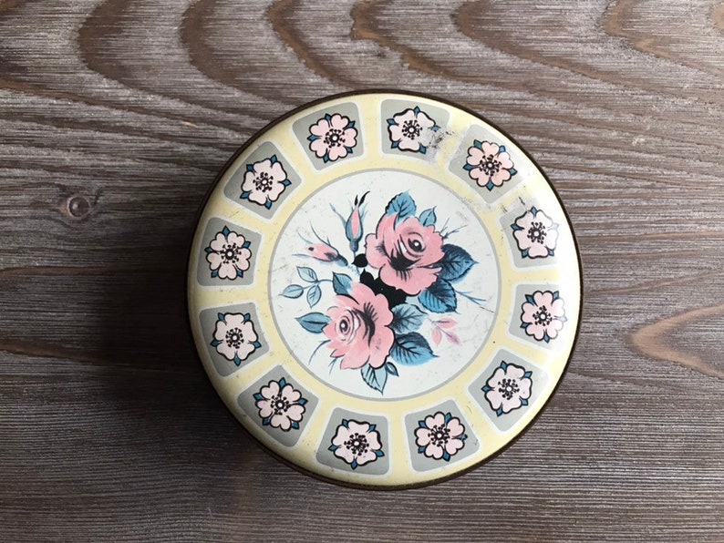 Vintage Metal Tin Box With Lid Floral Pink Flowers Round Tin - Etsy
