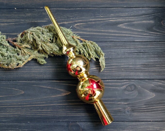 Plastic Tree Top Yellow Tree Topper Tree Trim Tip on the Christmas Tree ...