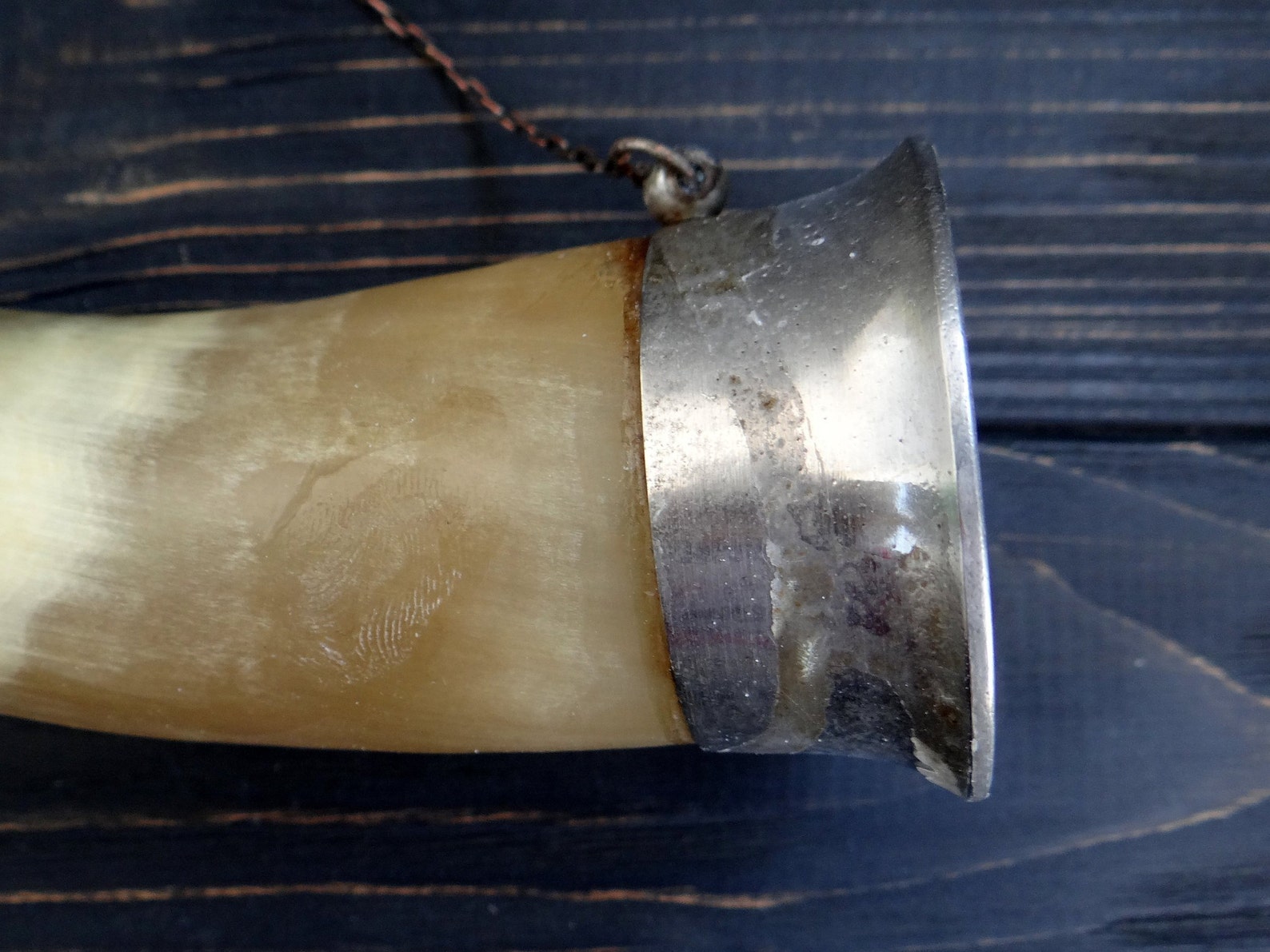 Wine horn cup Wall hanging horn mug Viking Cow horn Drinking | Etsy