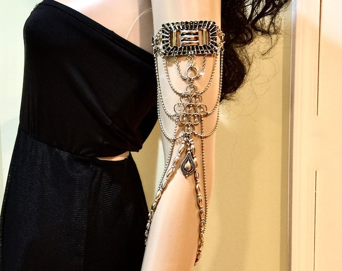 Silver Metal Medieval Arm Chains, Bohemian Upper Arm Bracelet, Handmade ...