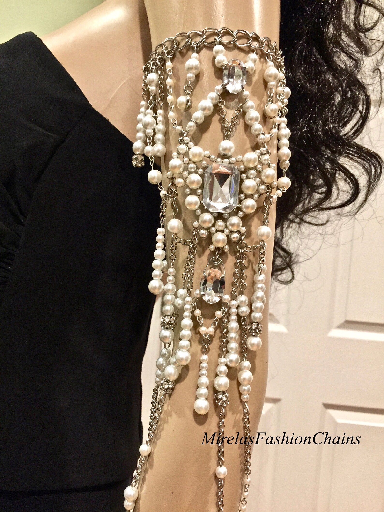 White Pearl Armband Luxurious Handmade Upper Arm Bracelet - Etsy