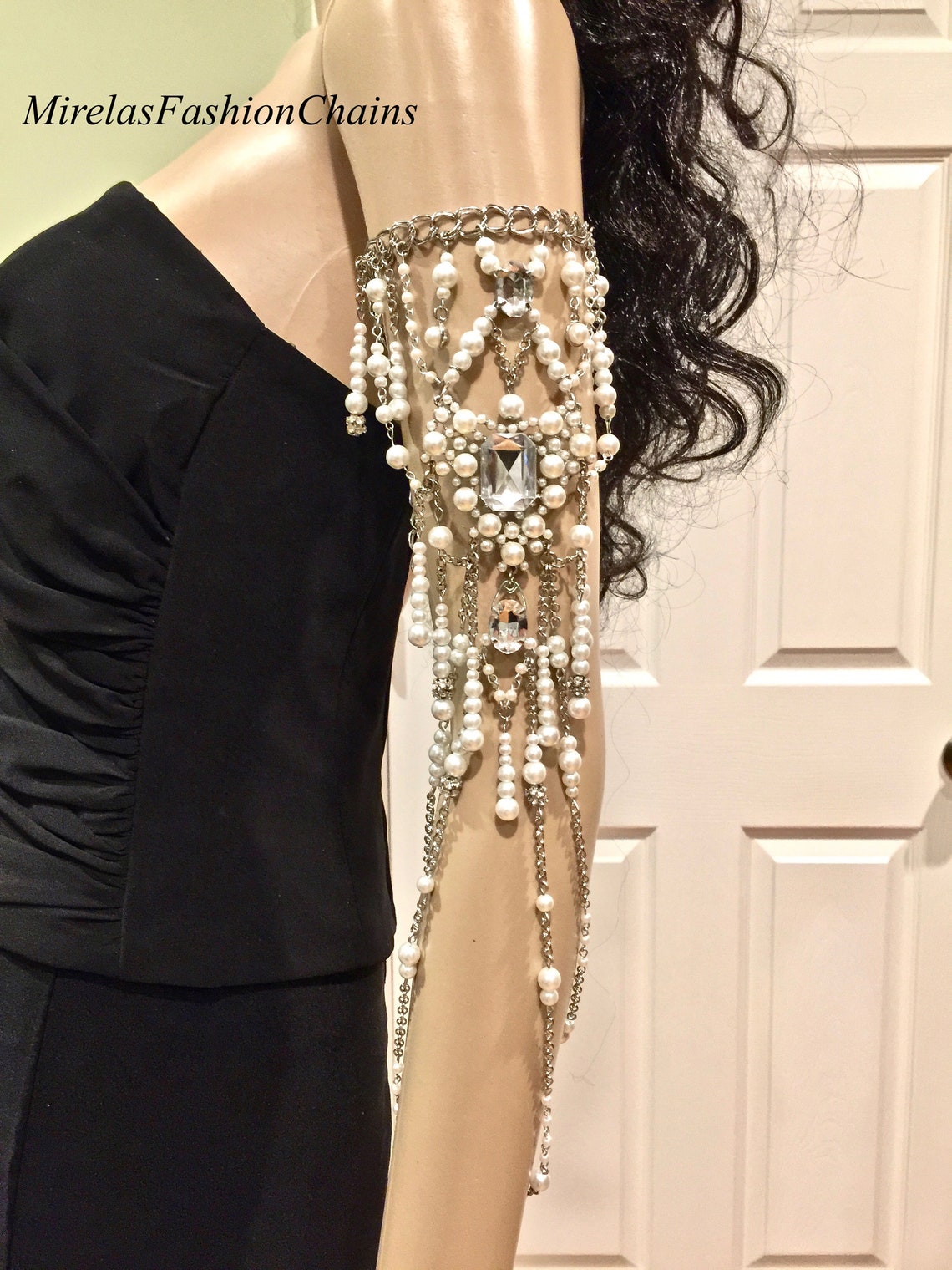 White Pearl Armband Luxurious Handmade Upper Arm Bracelet - Etsy