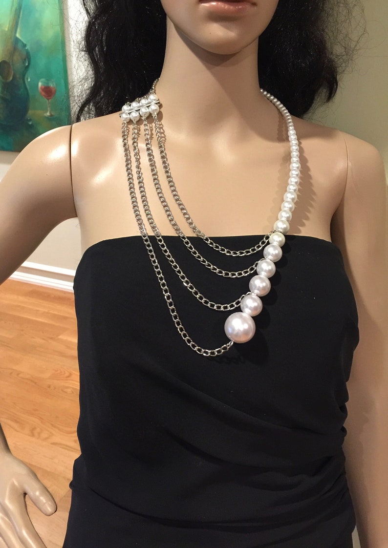 White Pearl Necklace. Fashion Pearl Jewelry. Pearl Body | Etsy