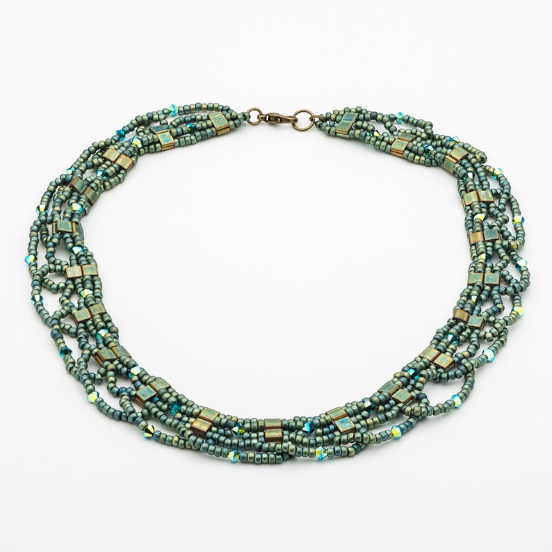 Green Shiny Necklace for Women Swarovski Crystal Necklace | Etsy