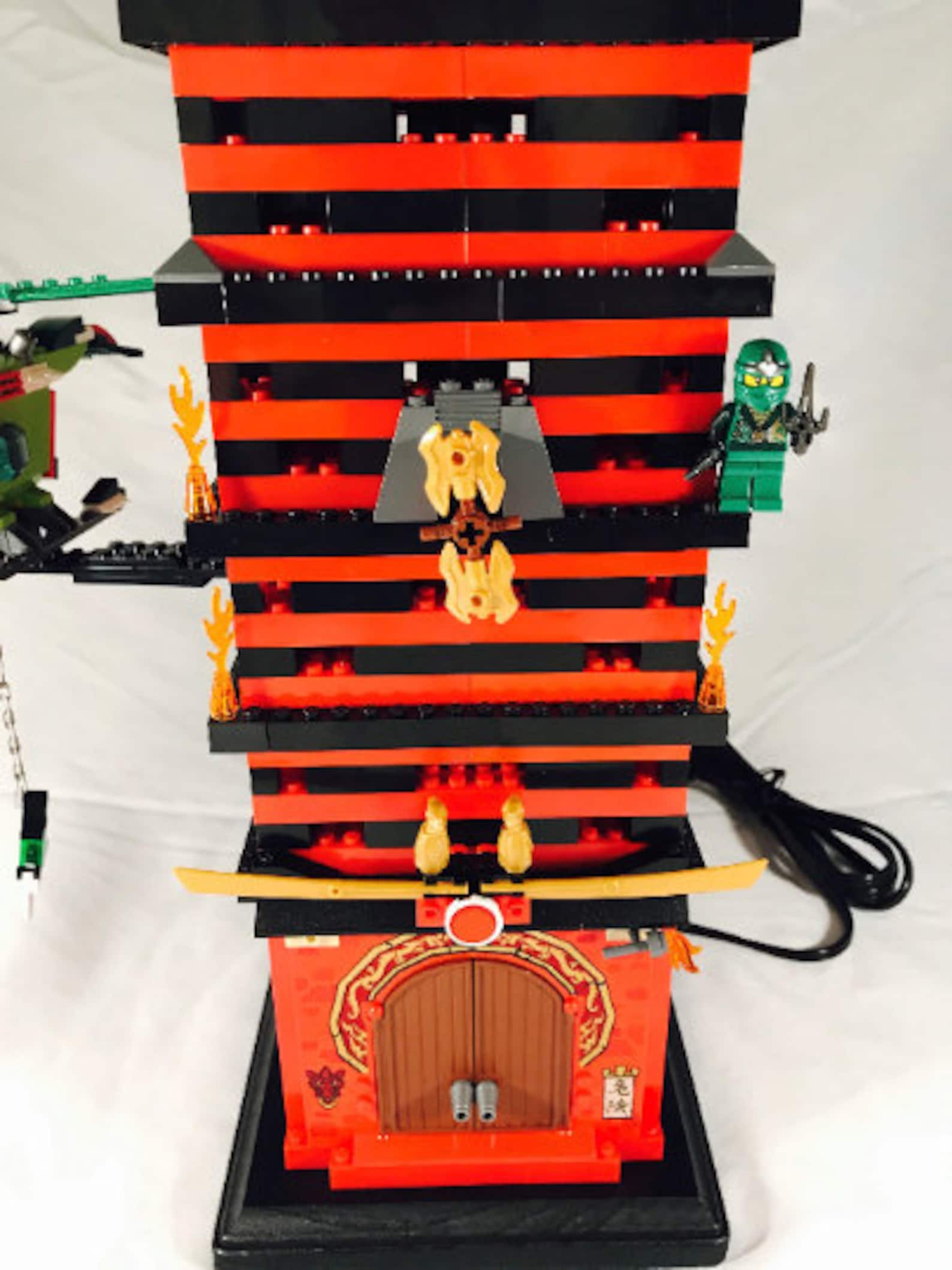 Ninjago the Lost Temple (JUMBO) Lamp Made of LEGO® Bricks - Etsy