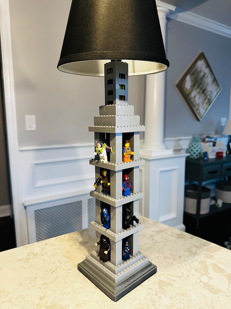 Custom Minifigure Display 2.0 Lamp Made of LEGO® Bricks - Etsy