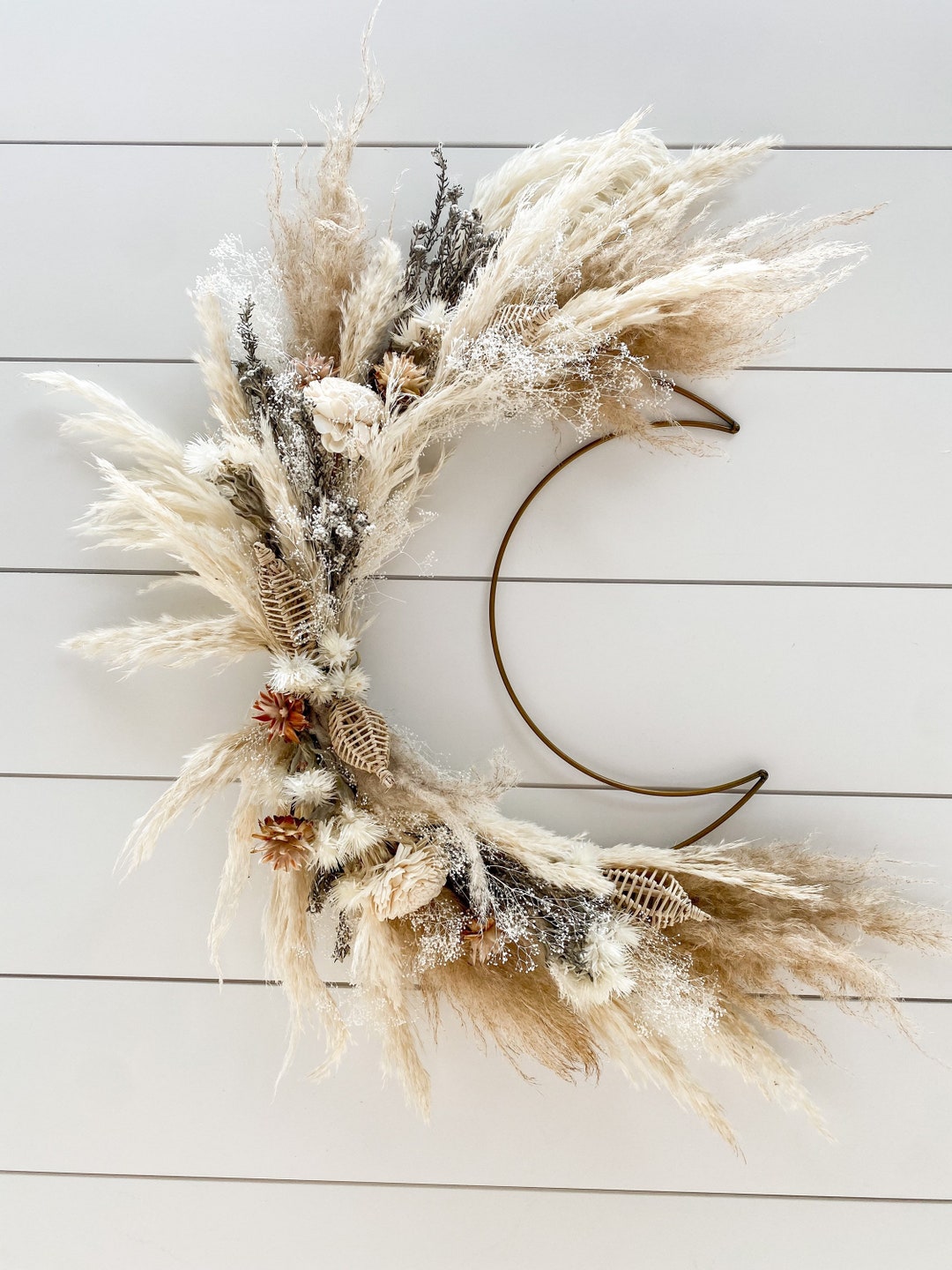 Bleached Floral Moon Wreath - Etsy