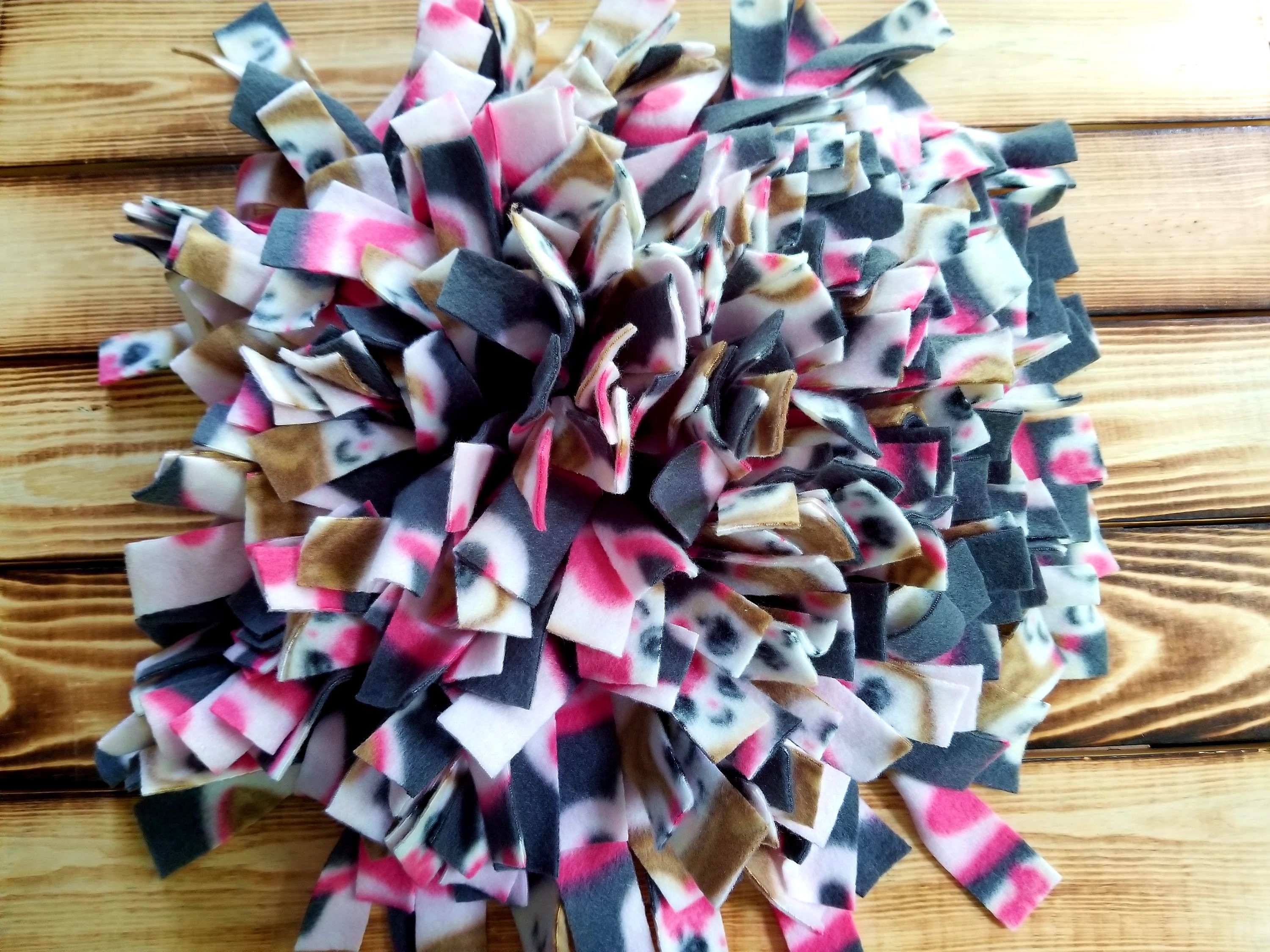 18x18 Fleece Dog Snuffle Mat, Sniff and Search, Cognitive, Treat Toy ...