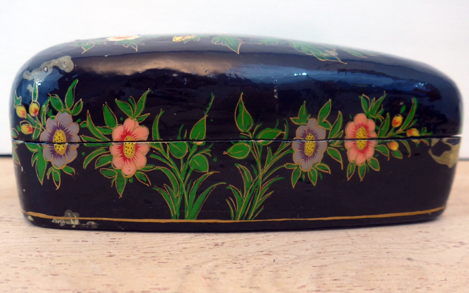 Vintage Large Oval Black Lacquer Jewelry Trinket Box Hand Painted ...