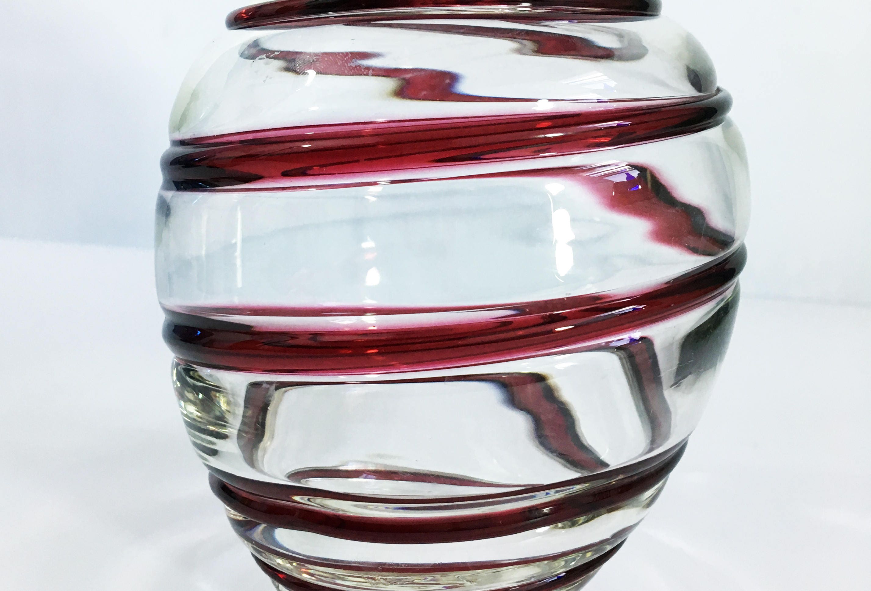 Vintage Art Spiral Glass Vase Clear W Dark Red Maroon Stripe Swirl Hand Blown Blenko