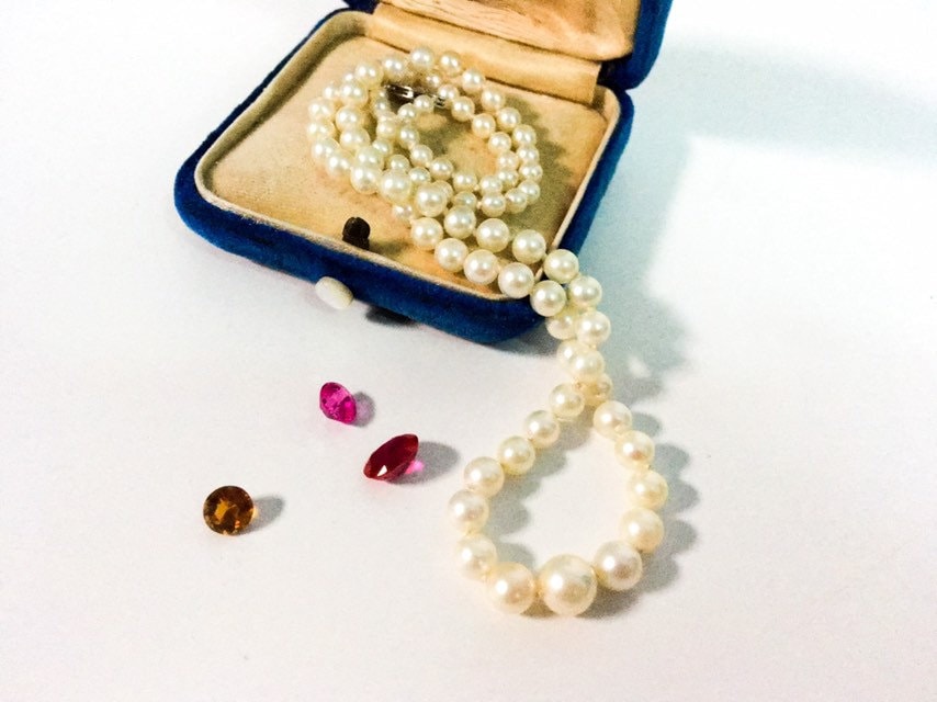 Vintage Graduated Pearl Necklace w/ 10K Gold Clasp - 17 Long Mid ... Vintage Graduated Pearl Necklace w/ 10K Gold Clasp - 17 Long Mid ...