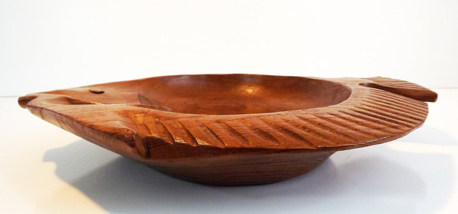 Vintage Large Carved Wood Fish Bowl by Aristacraft - Etsy