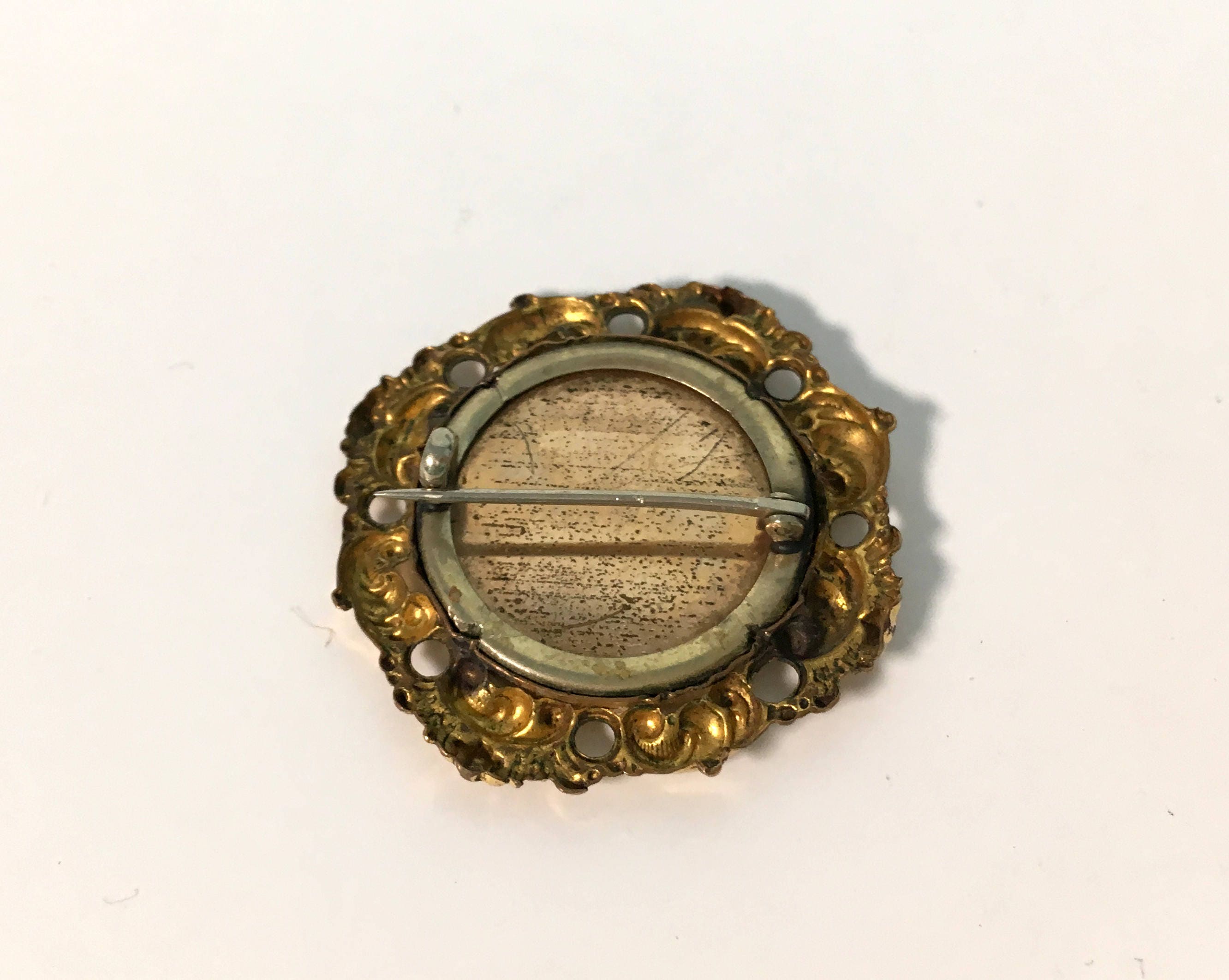 Ornate Gold Tone Victorian Brooch Pin - Gold Tone Victorian Oval Pins ...