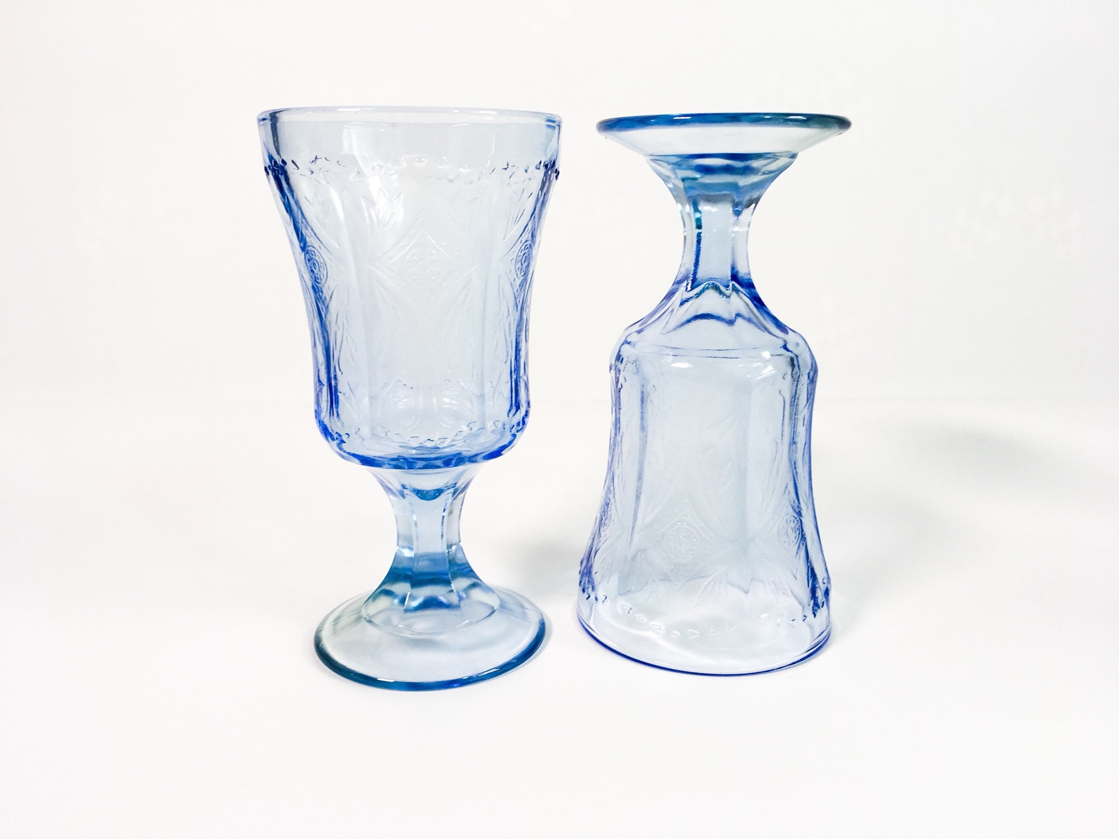 4 Vintage Water Glasses Goblets Blue Glasses - Four Heavy Glasses w ...