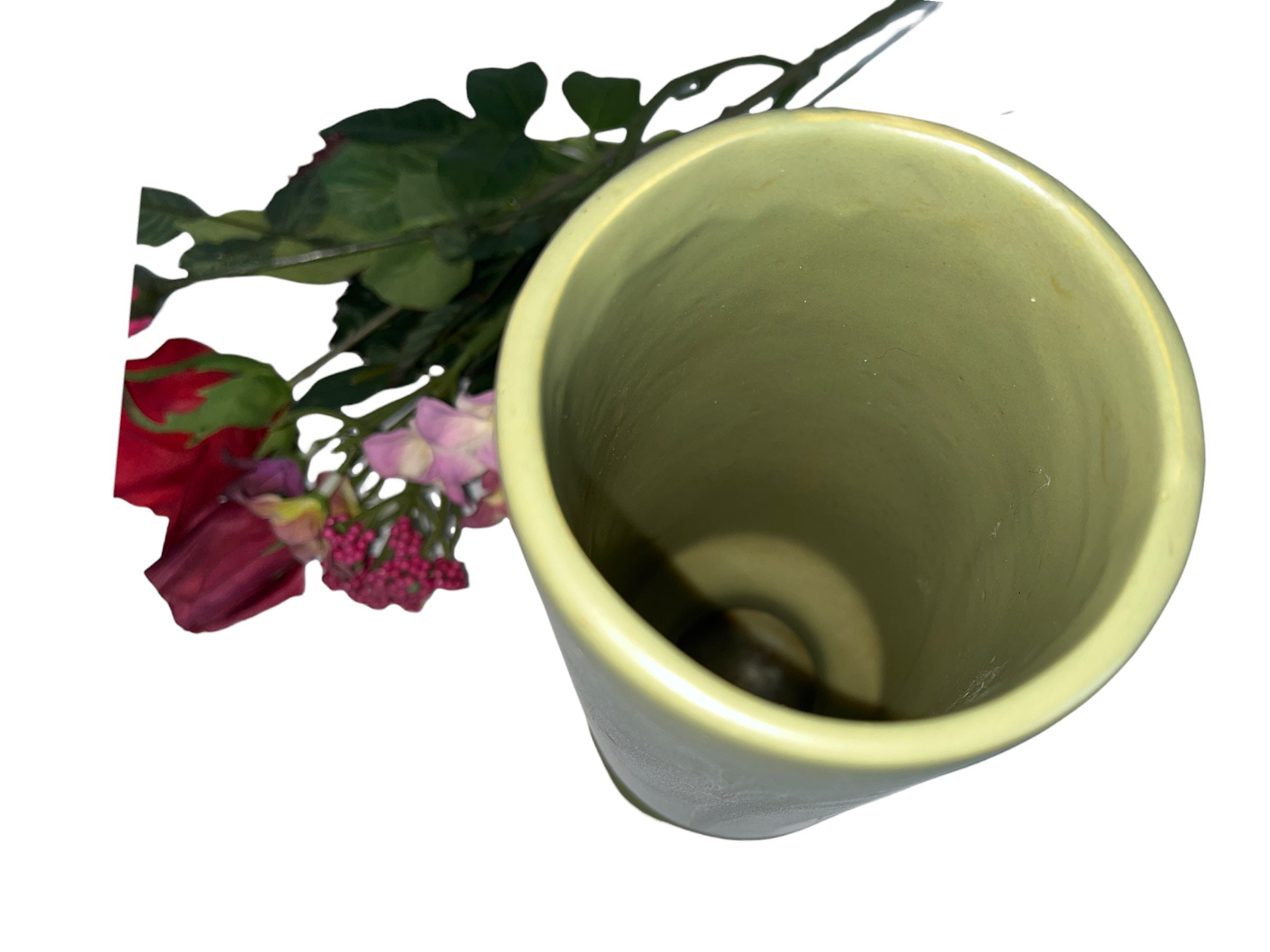 Vintage Floraline Pottery Vase McCoy Pottery #412 - Avocado Green Matte ...