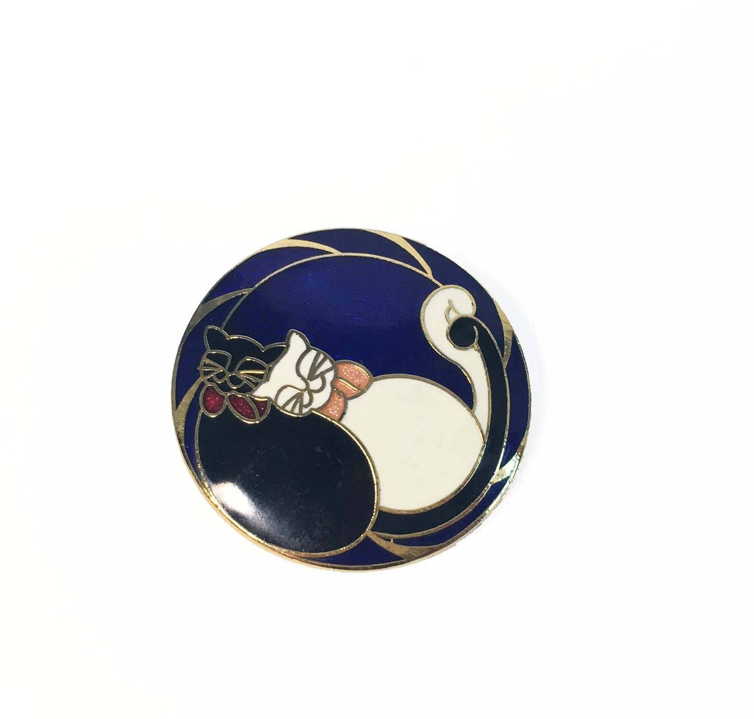 Vintage Blue Cloisonné Cat Pin / Clip / Brooch - Round Gold Tone Enamel ...