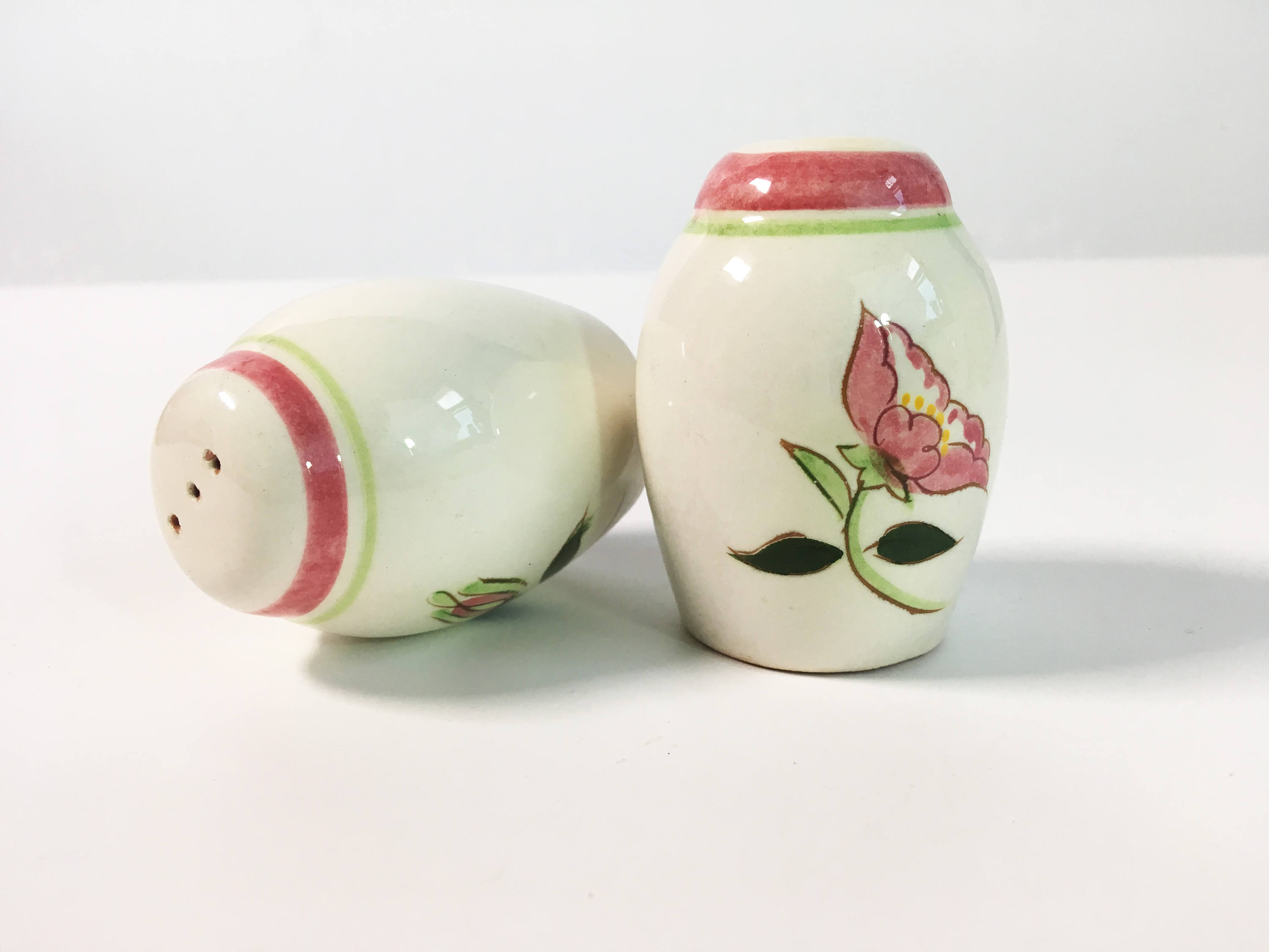 Mid Century Stangl Wild Rose Salt & Pepper Shaker Set - Vintage Pottery ...