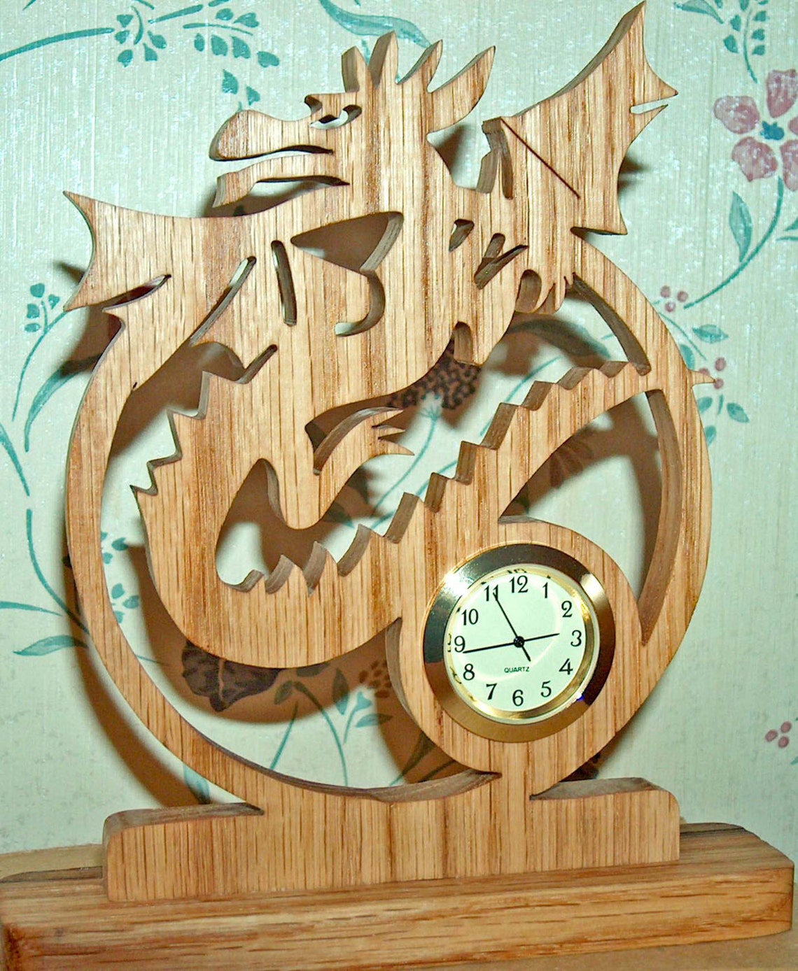 Dragon Desk Clock Dragon Decor Medieval Decor Dragon Gifts - Etsy