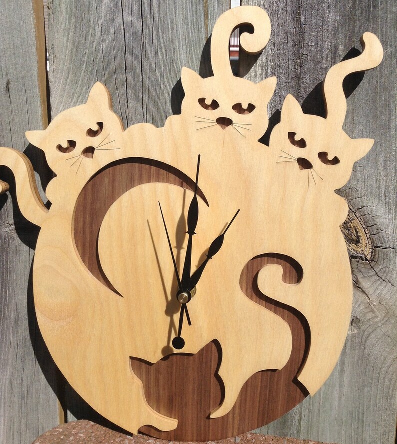 Cats Wall Clock, Cat Lover Gift, Birthday Gift, Cat Decor, Scroll Saw ...