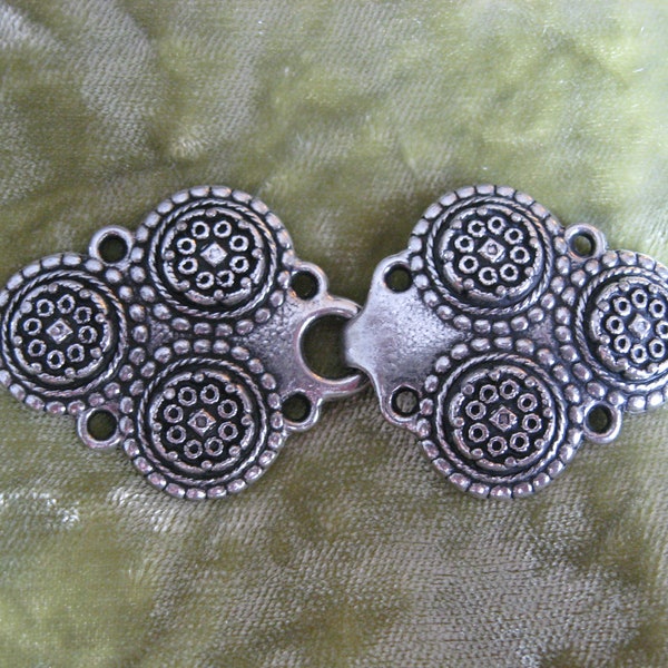 Medieval Cloak Clasp - Etsy
