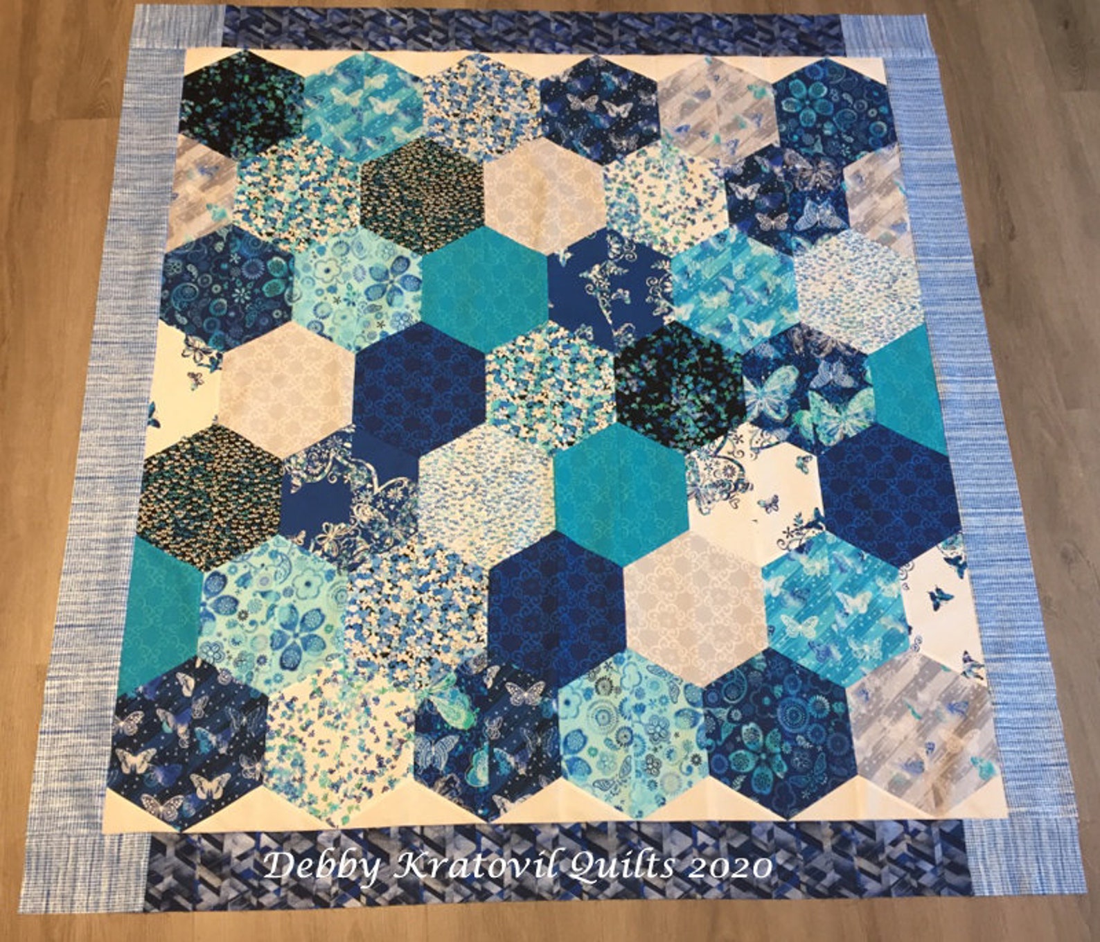 Bubbles and Hexagons Quilt Pattern and 2.5 Half Hexagon - Etsy