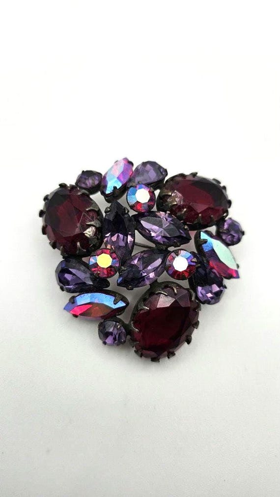 Vintage Purple Rhinestone Brooch - Gem