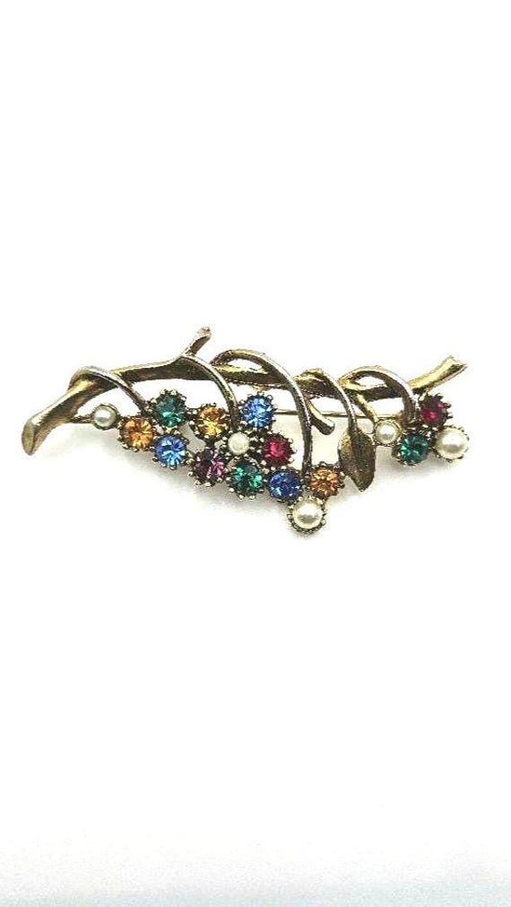 Vintage small rhinestone - Gem