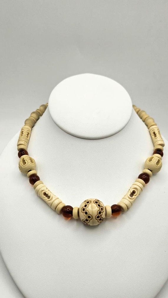Vintage Carved Galalith Necklace - Gem