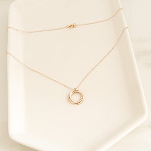 3 Circle Necklace Gold, Eternity 3 Ring Necklace, Interlocking Rings ...
