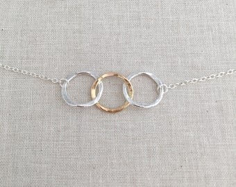 Three Entwined Circle Necklace / Tiny Gold Linked Hammered Infinity ...