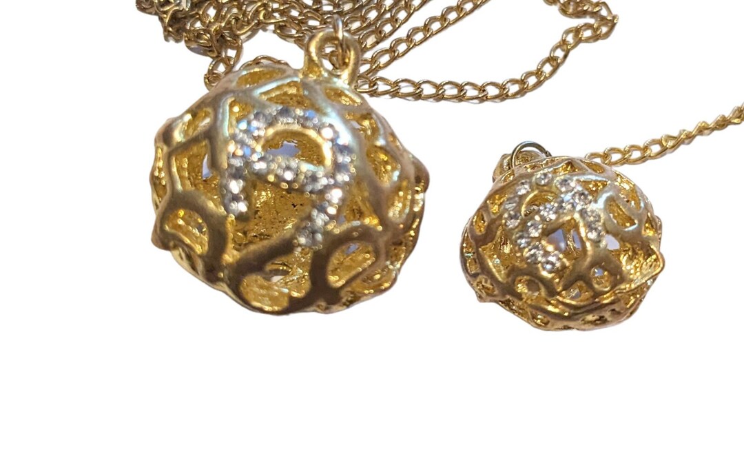 Vintage Etienne Aigner Crystal Logo Filigree Ball Charms Goldtone Lot ...
