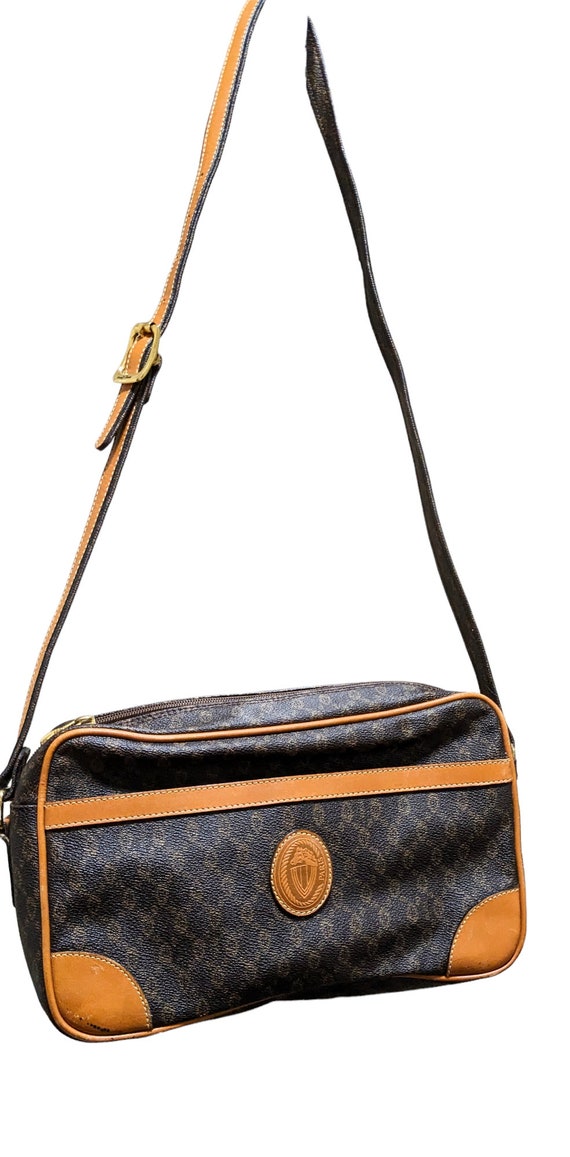 Vintage Chateau de Versailles Leather Crossbody Hand… - Gem