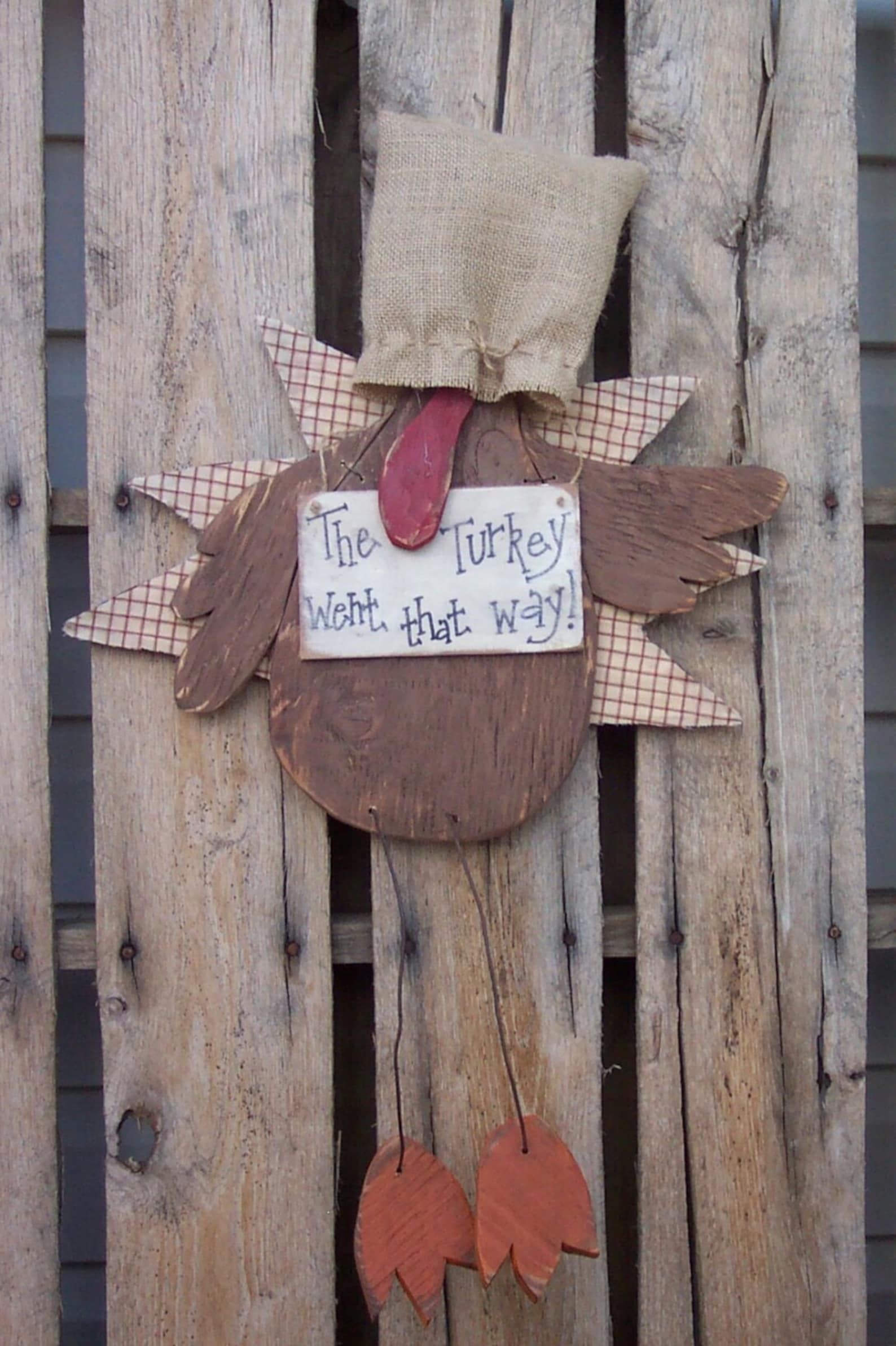 Sneaky Turkey Wood Craft Pattern for Fall and Thanksgiving Burlap - Etsy
