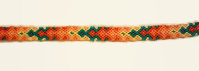 Summer Tropical Sunset Color Themed Decending Diamond Arrowhead Pattern ...
