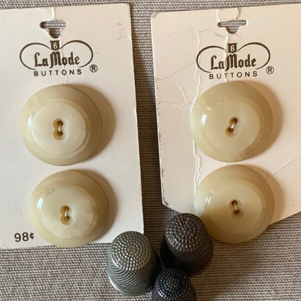 Lamode Buttons - Etsy