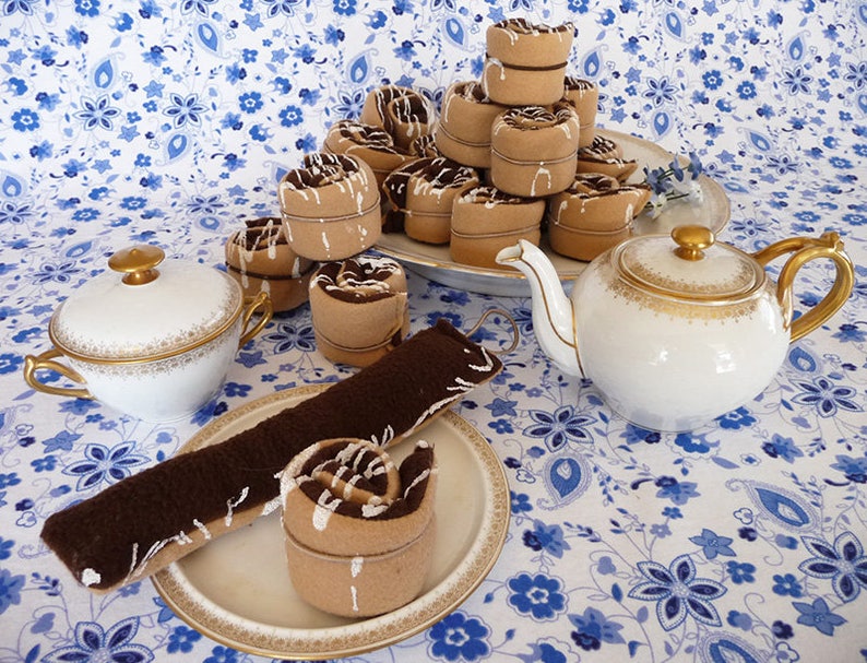 Cinnamon Roll Catnip Toy - Etsy