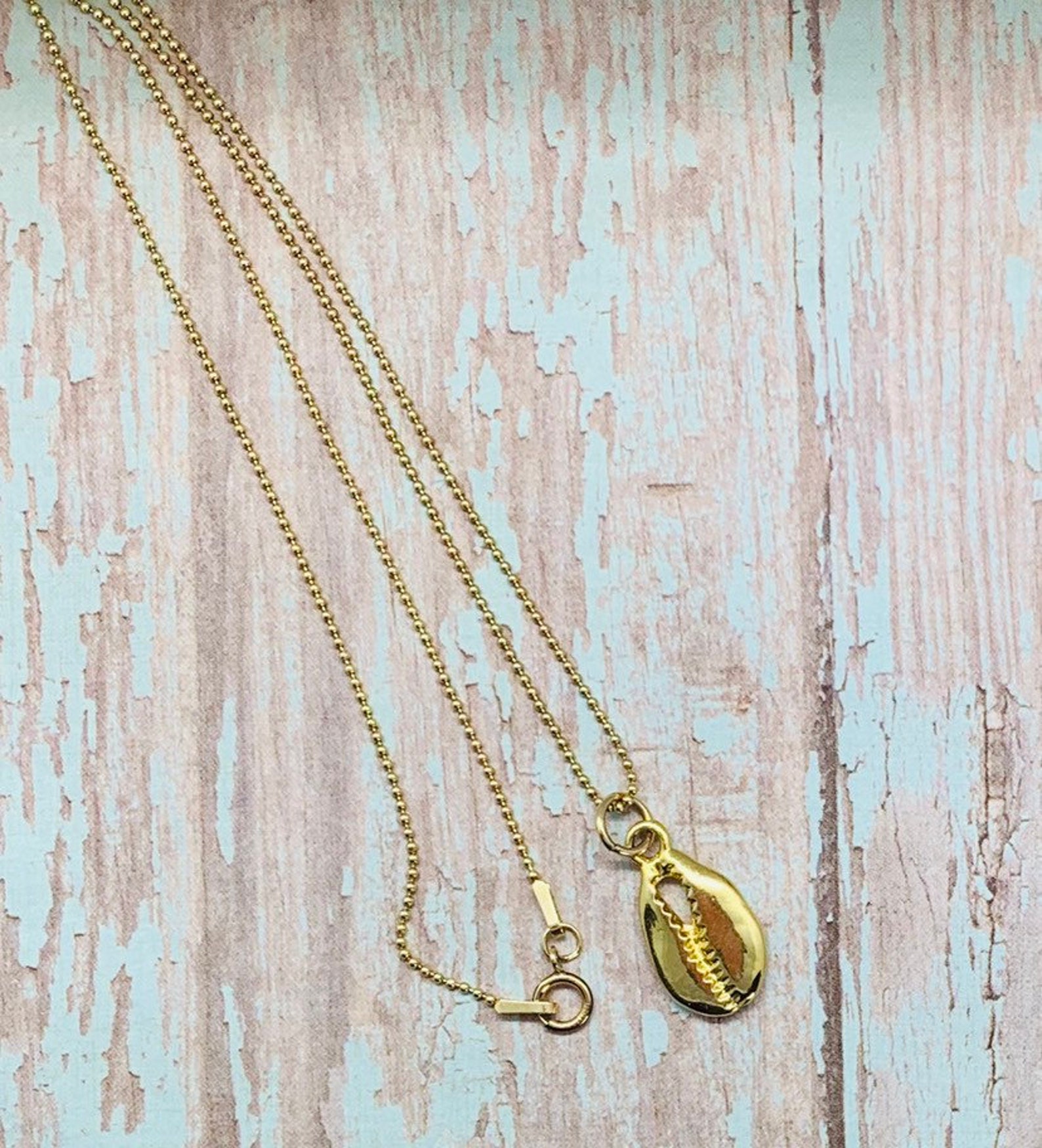 Puka Shell Necklace / Cowrie Shell Necklace / Gold Filled - Etsy