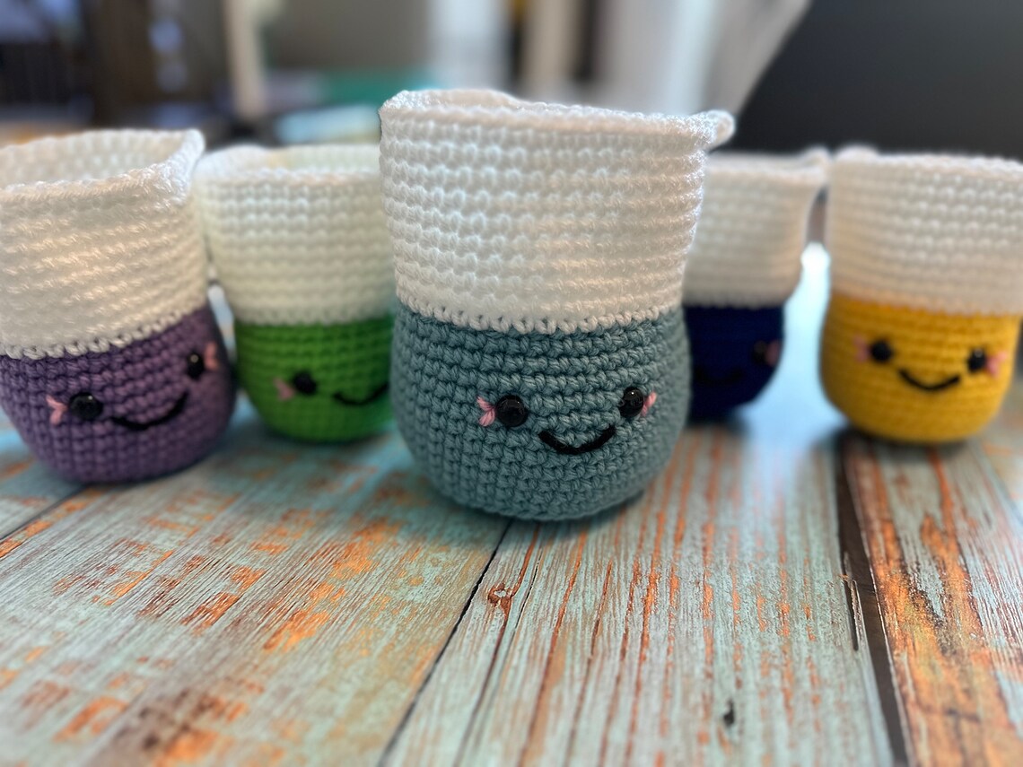 Crochet Beaker, Amigurumi Chemistry Beaker, Crochet Lab, Science ...