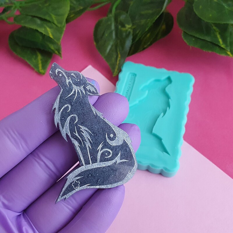 Wolf Mold - Etsy UK