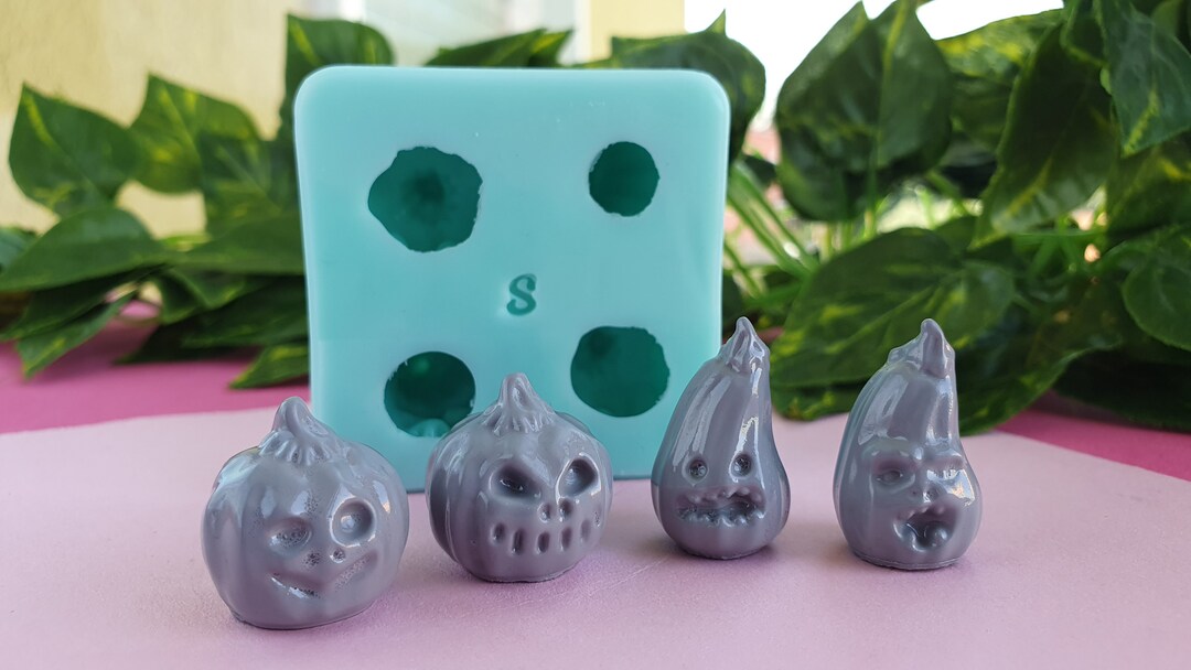Scary Face Pumpkin Silicone Mold, 2 Cm, for Epoxy Resin, Polymer Clay ...