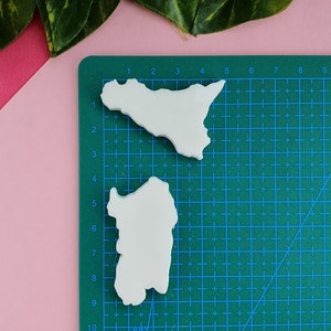 Island of Sicily / Sardinia Mold, 5 Cm, for Epoxy Resin, Polymer Clay ...