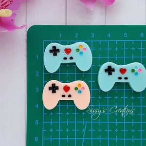 3 Pcs Controller Gamepad Mold, 3 Cm, for Epoxy Resin, Polymer Clay. Wax ...