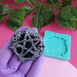 Pentacle Wicca Mold, 5 Cm, for Resin, Polymer Clay, Wax, Soap, Plaster ...